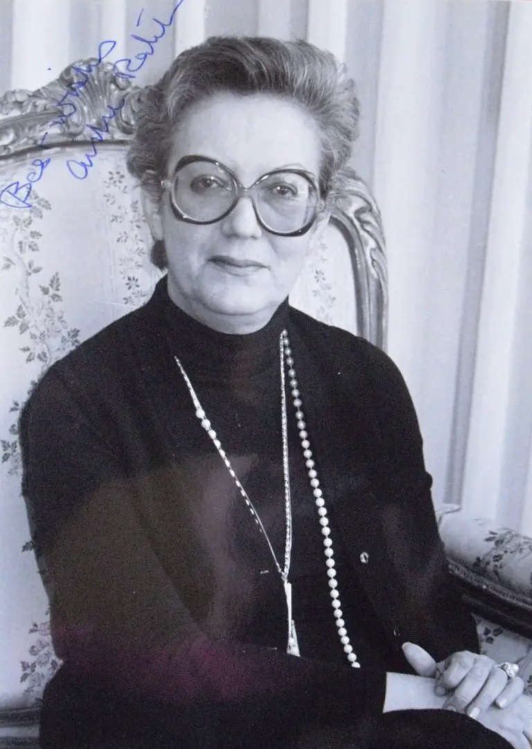 Egyptian Women in the Workforce: Then and Now – Women of Egypt Network