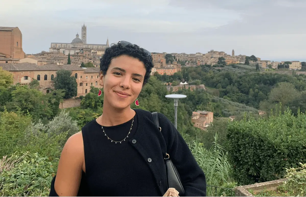 Building Bridges Through Stories: An Interview with Zeina Dowidar, Co-founder of Hekayyatna ...